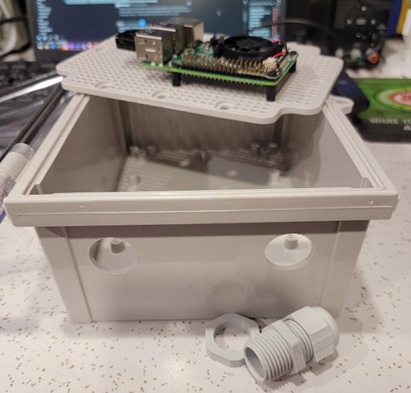 Build Your Own Raspberry Pi Flight Tracker